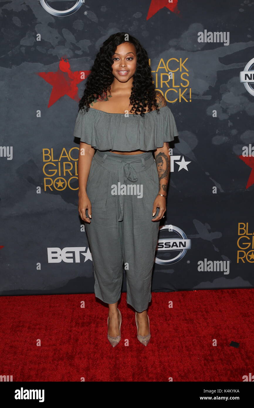 "BLACK GIRLS ROCK!" Hosted by Taraji P. Henson Honors ISSA RAE, YARA ...