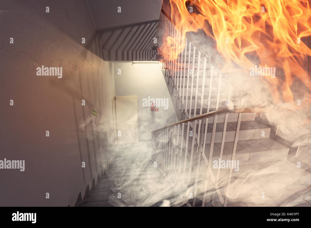 Large fire in the building Stock Photo - Alamy