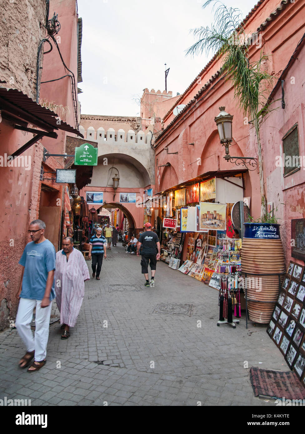 Morroco streets hi-res stock photography and images - Alamy