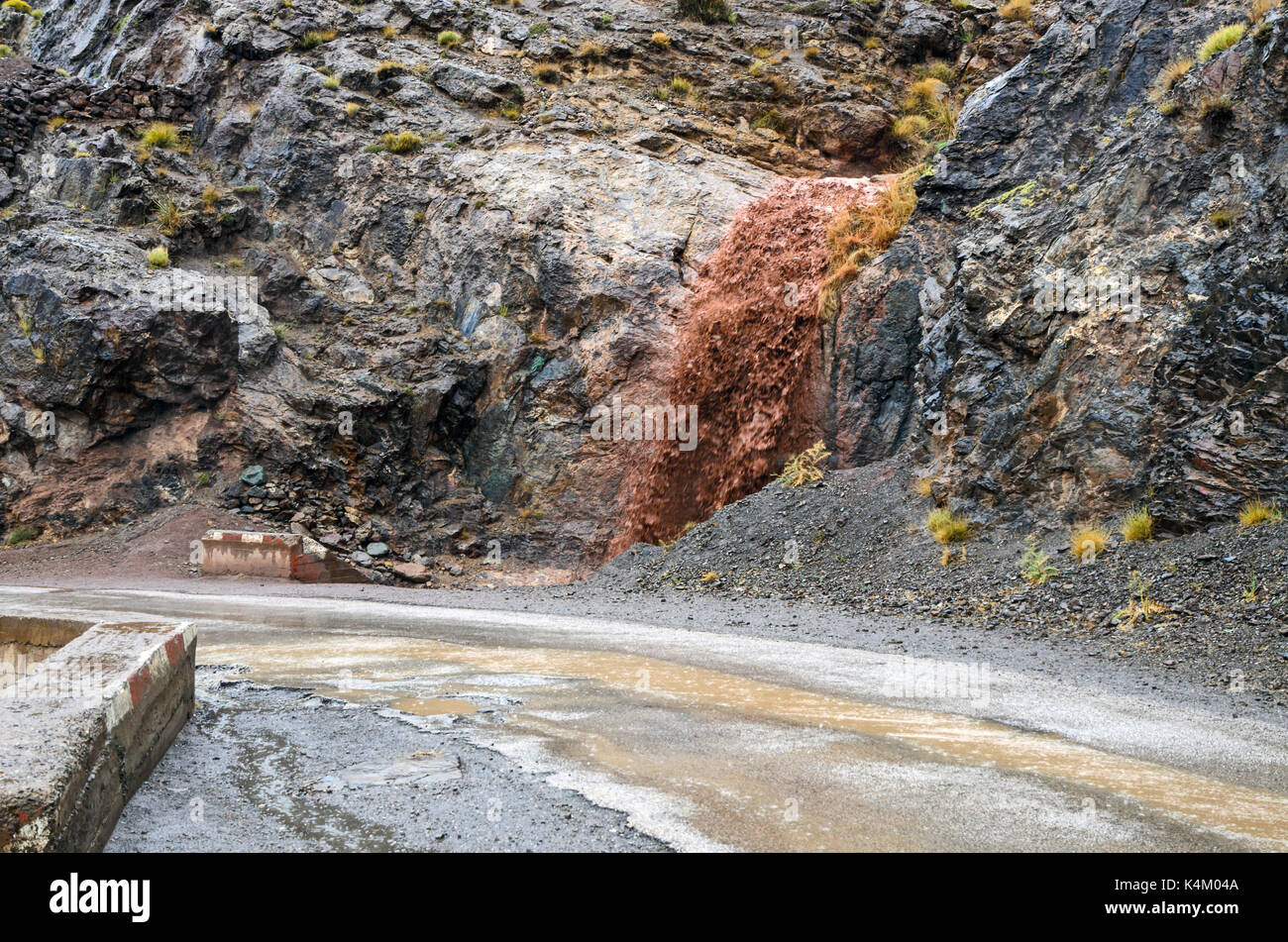 Mudflow africa hi-res stock photography and images - Alamy