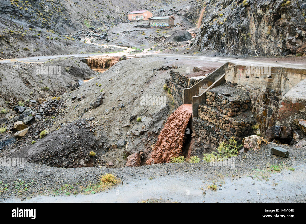 Mudflows hi-res stock photography and images - Alamy