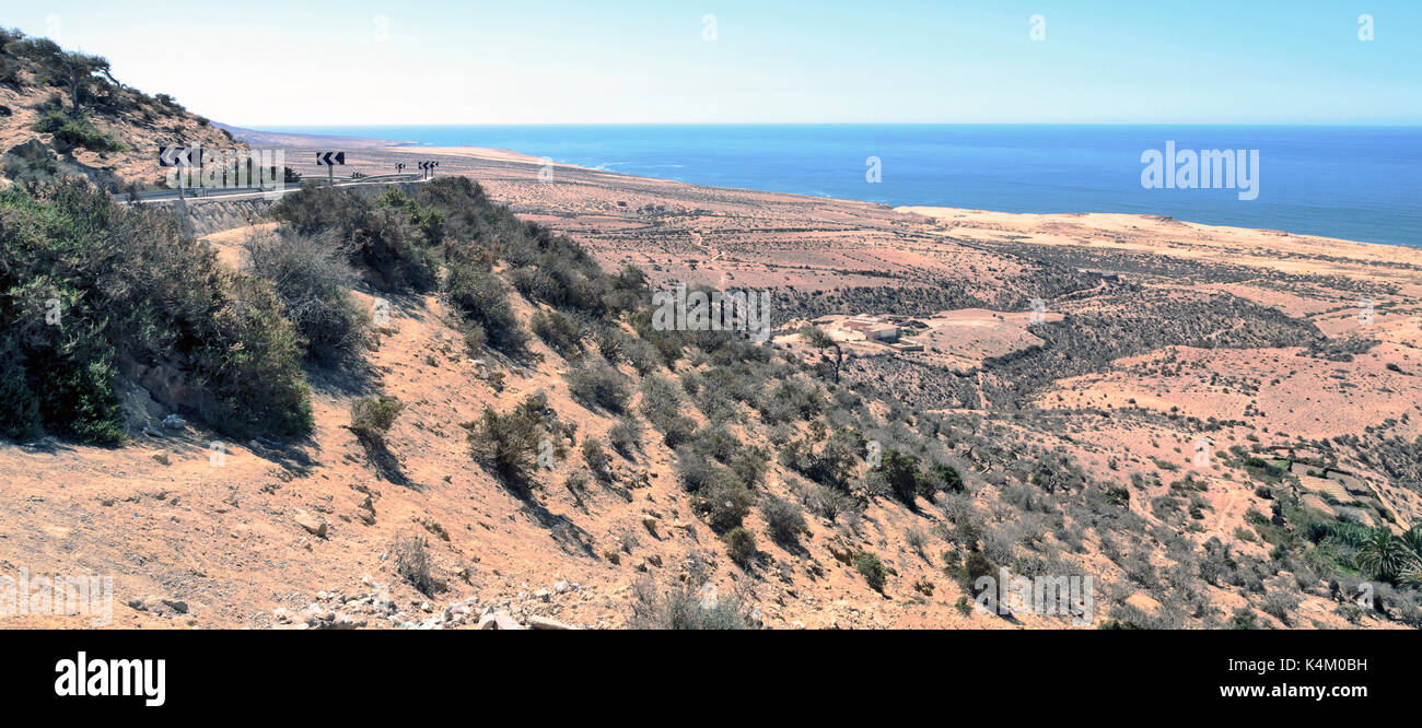 Moroccan sands and ocean Stock Photo - Alamy