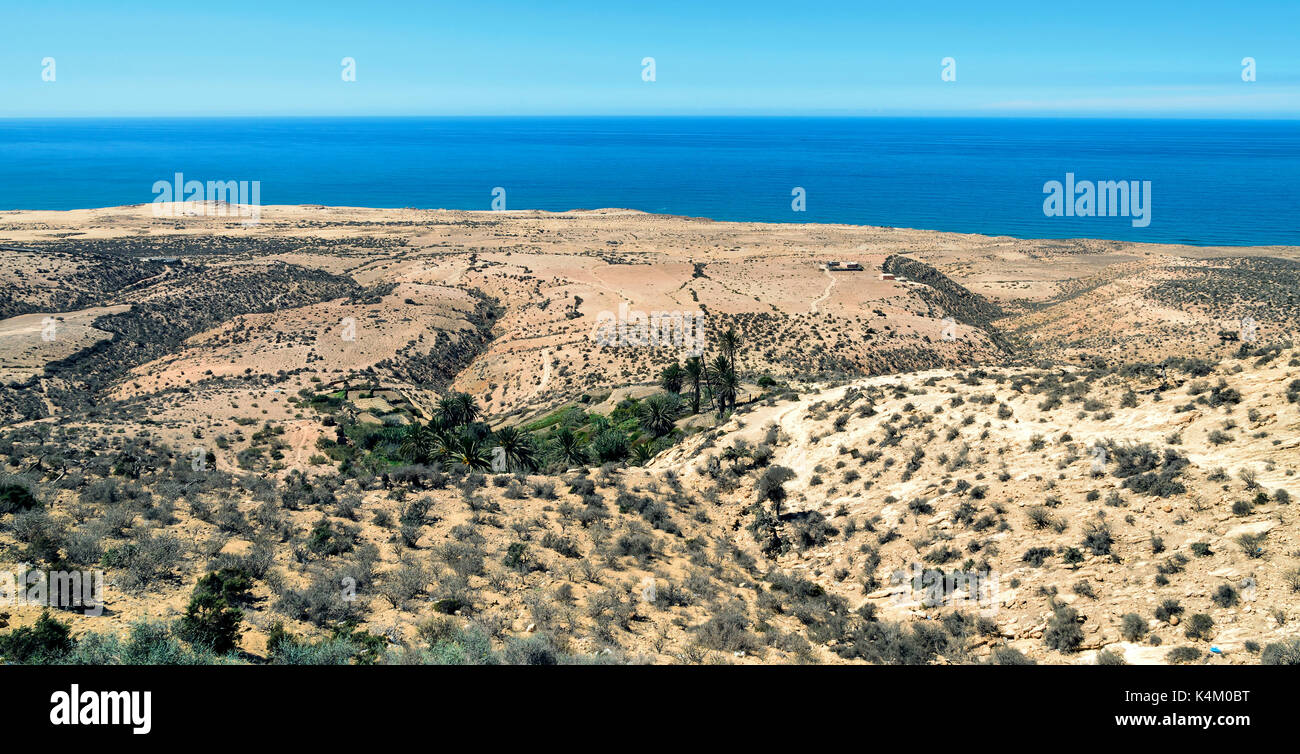 Moroccan sands and ocean Stock Photo - Alamy