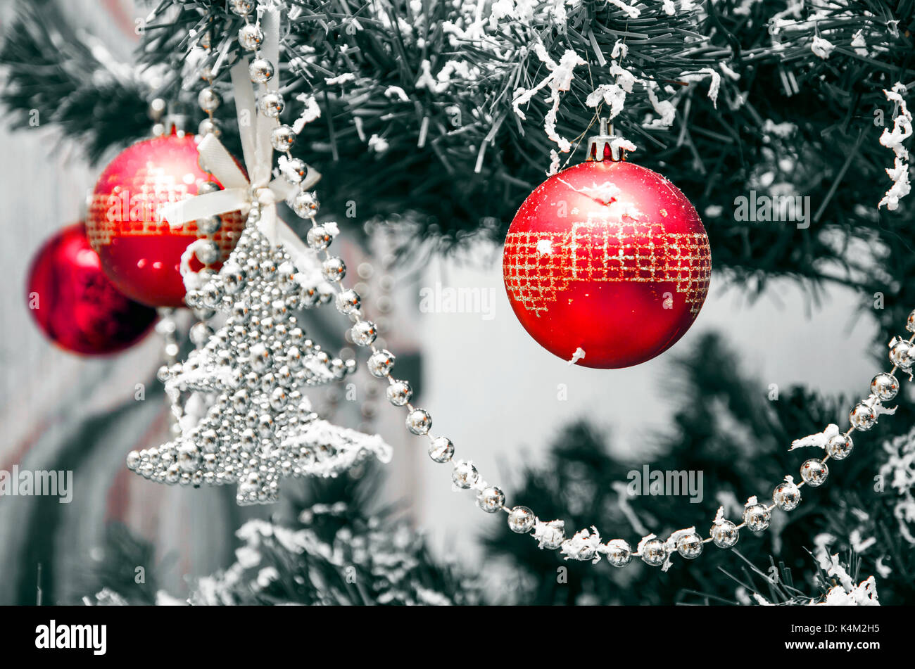 Christmas decorations. Red balloons Stock Photo - Alamy