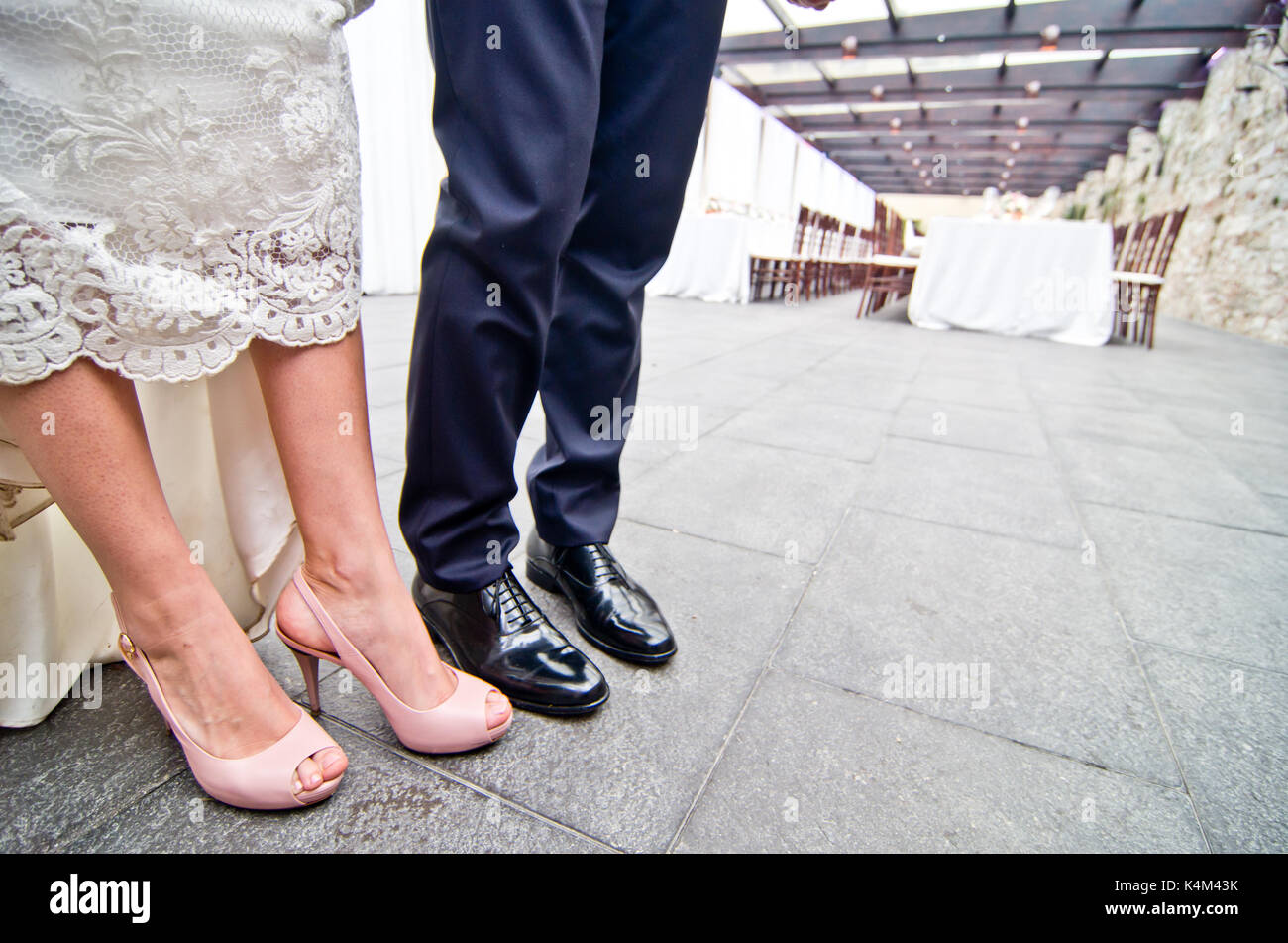 Wedding dance floor feet hi-res stock photography and images - Alamy