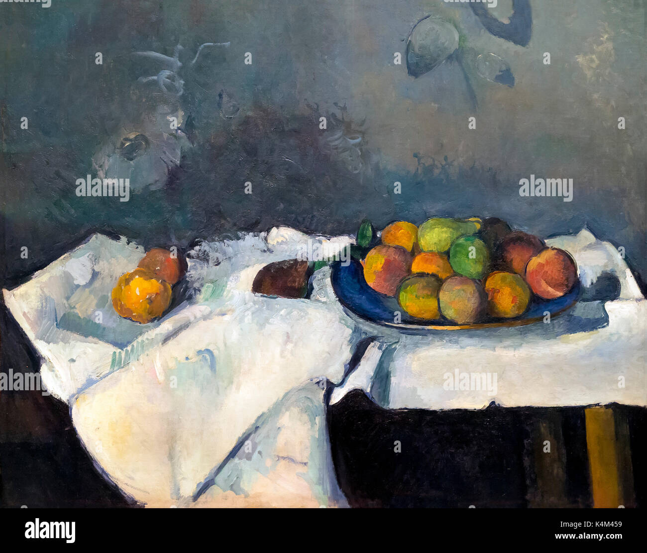 Plate peaches hi-res stock photography and images - Alamy