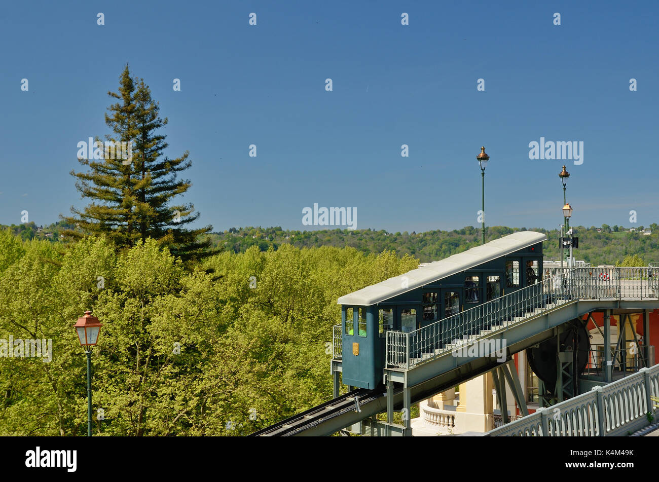Cog tram hi-res stock photography and images - Alamy