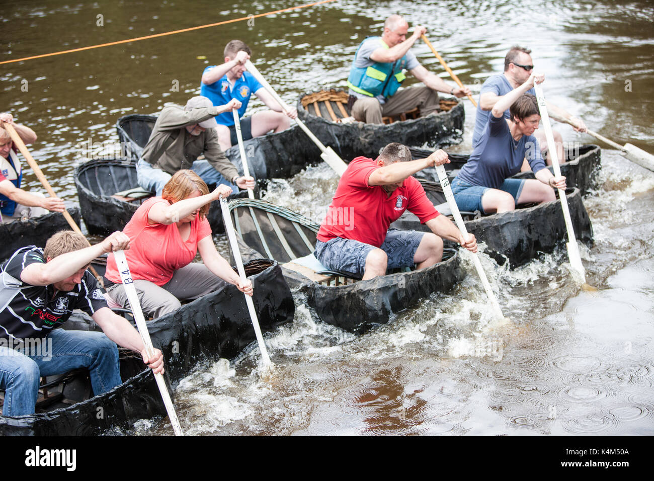 Coracle races hi-res stock photography and images - Alamy