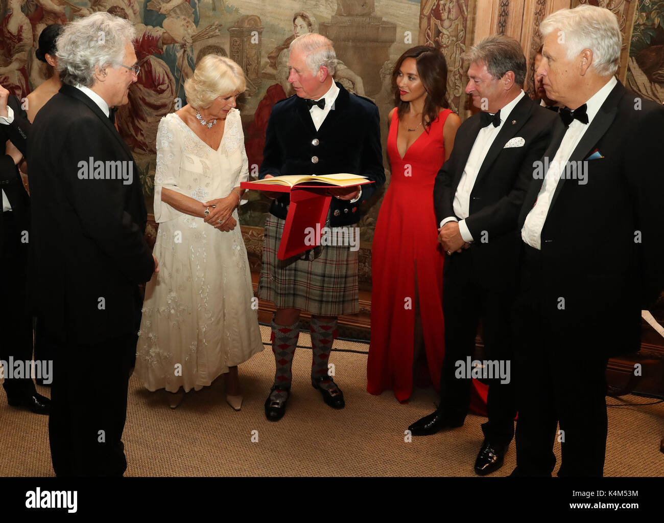 Left right myleene klass hi-res stock photography and images - Alamy
