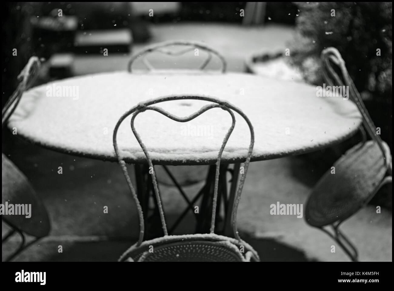 SNOW FALL - WINTER - WINTER SEASON - EMPTY TABLE - SNOW FLAKES - FIRST ...