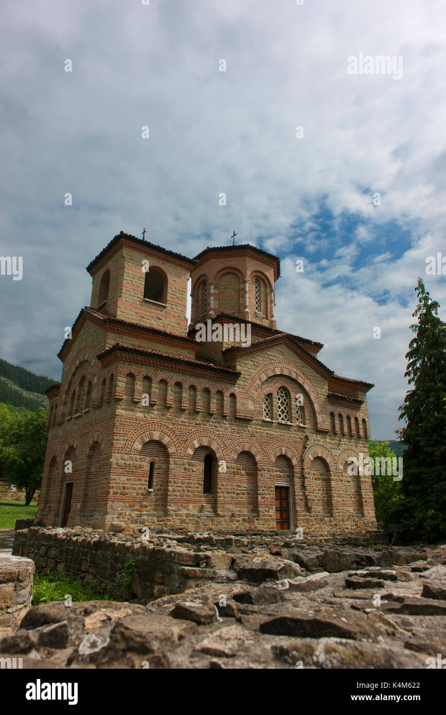 Church of st demetrius thessaloniki hi-res stock photography and images ...