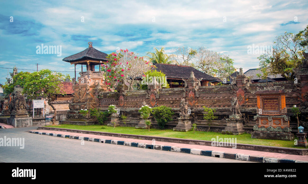 Batuan Temple, Balinese Hindu temple in Bali, Indonesia Stock Photo - Alamy
