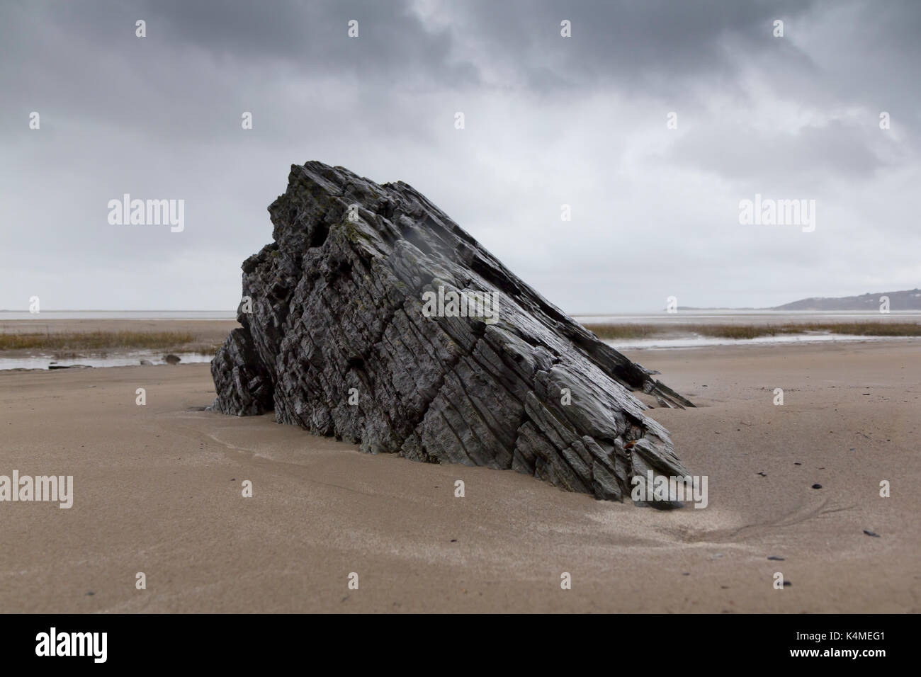 Jutting out hi-res stock photography and images - Alamy