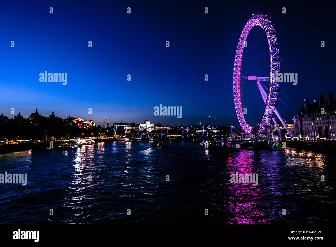 London night nighttime landmark hi-res stock photography and images - Alamy