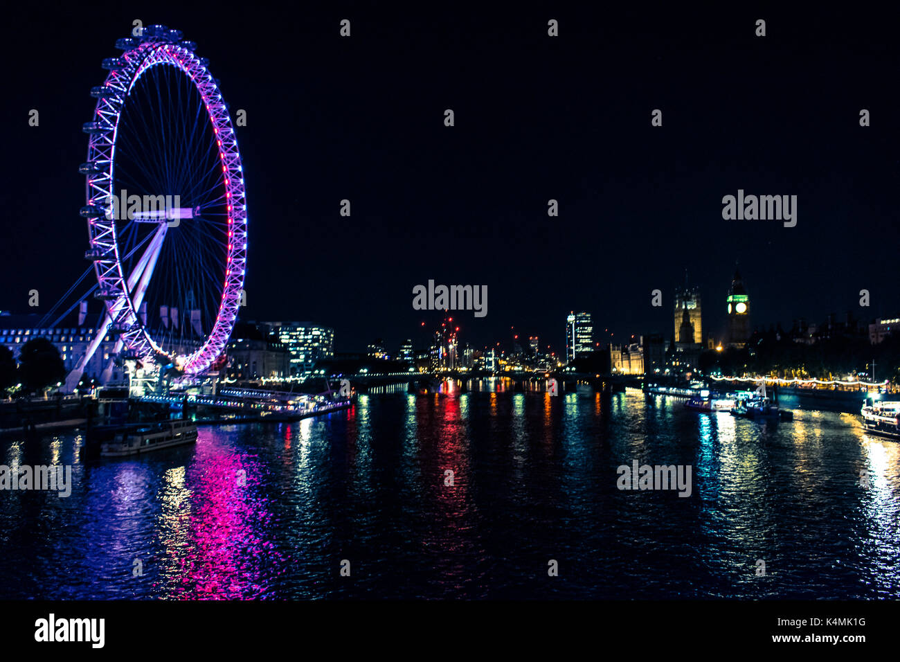 Nighttime lights london eye wheel hi-res stock photography and images ...
