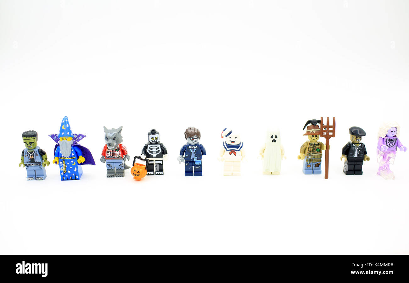 halloween mini figure lego Stock Photo - Alamy