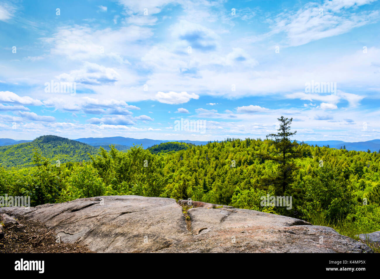 Mountains adirondacks hi-res stock photography and images - Alamy