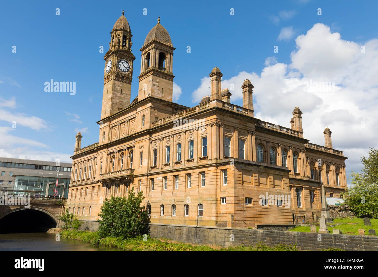 Paisley town hall landmark hi-res stock photography and images - Alamy