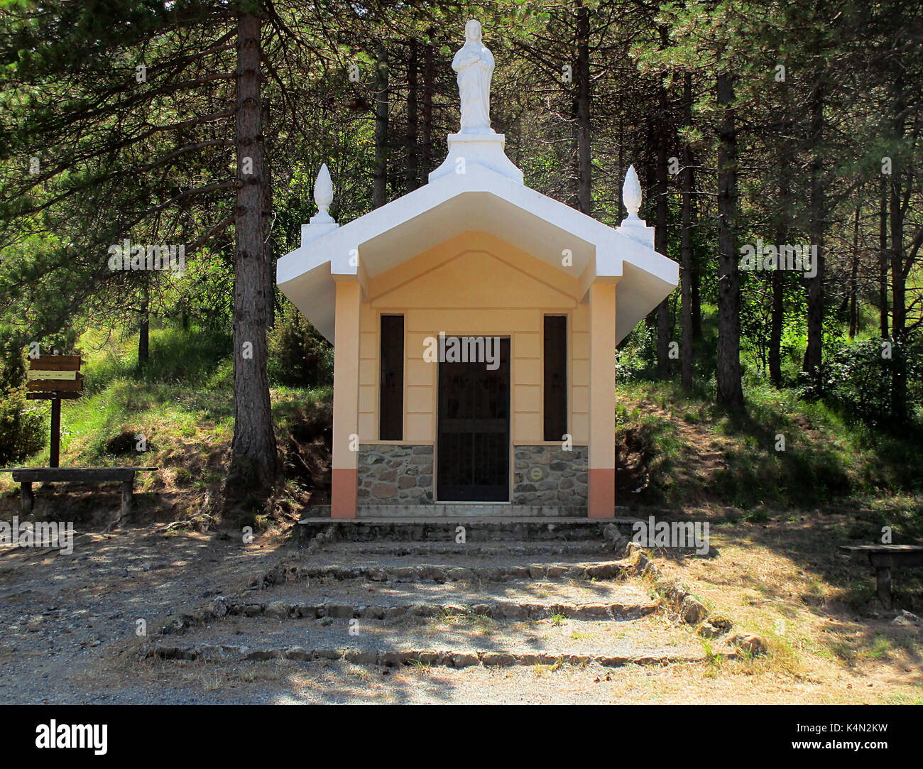 The chapel at the Eremiti Valley Stock Photo - Alamy
