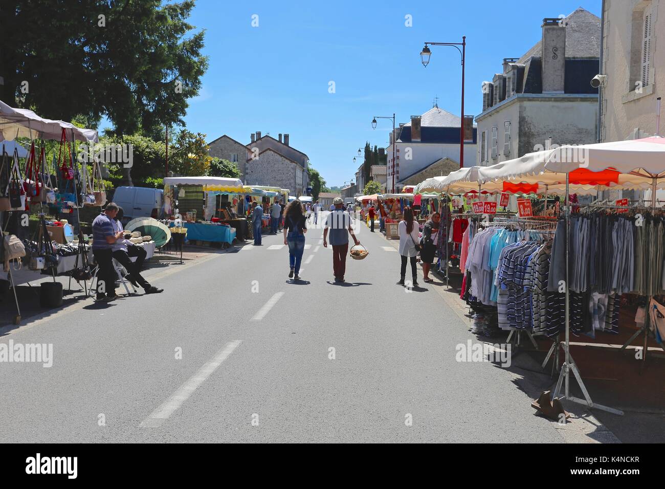 French summer hi-res stock photography and images - Alamy