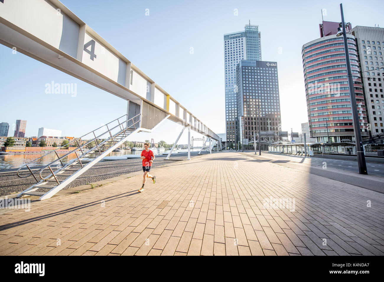 Rotterdam cityscape man hi-res stock photography and images - Alamy