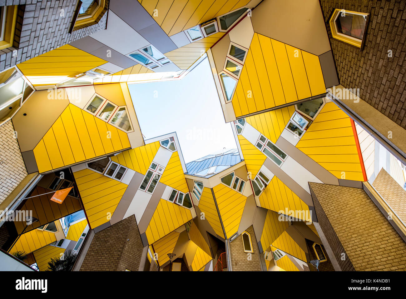 Cube house in Rotterdam Stock Photo - Alamy