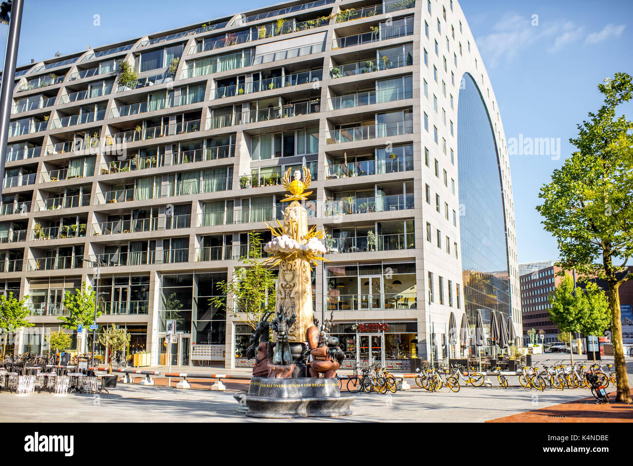 Rotterdam market hall hi-res stock photography and images - Alamy