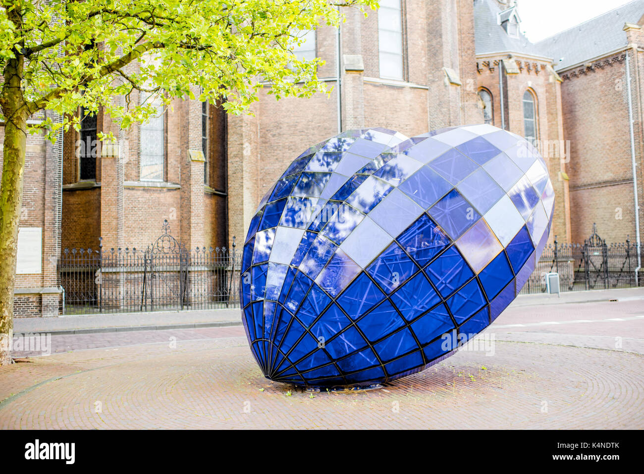 Blue heart of delft hi-res stock photography and images - Alamy