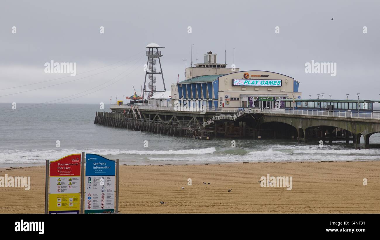 Pierzip hi-res stock photography and images - Alamy