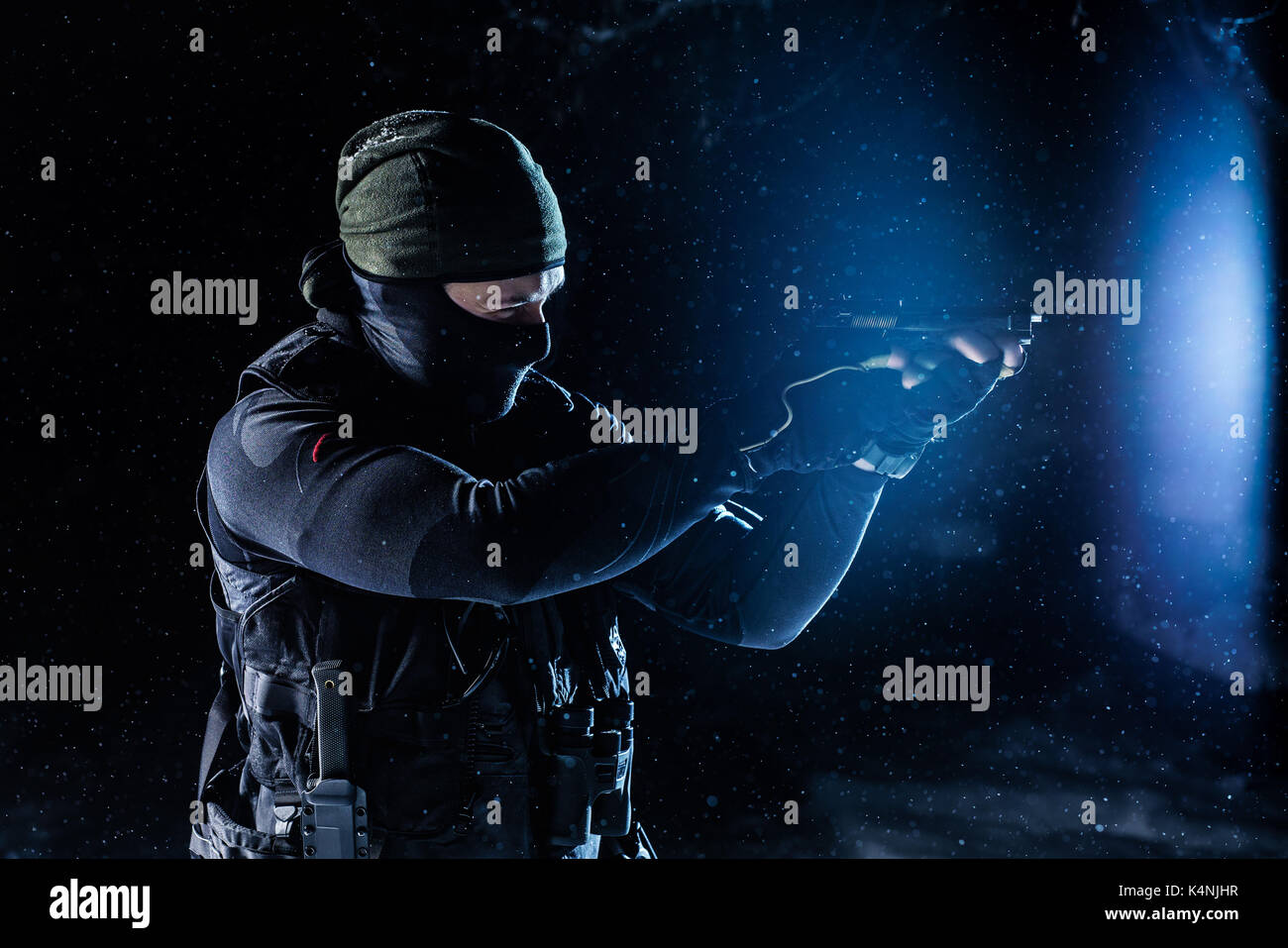 Warrior army man hi-res stock photography and images - Alamy