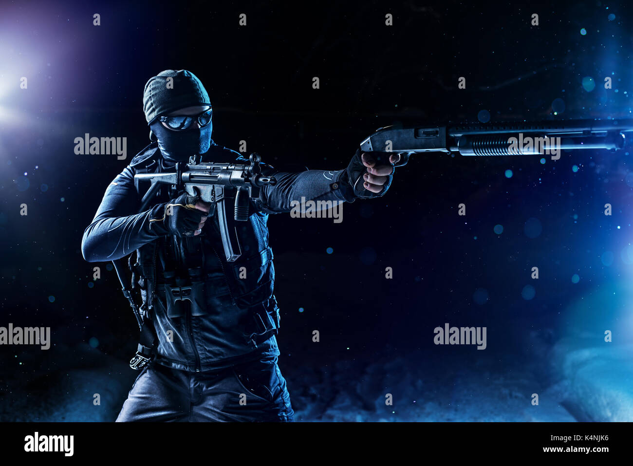 Warrior army man hi-res stock photography and images - Alamy