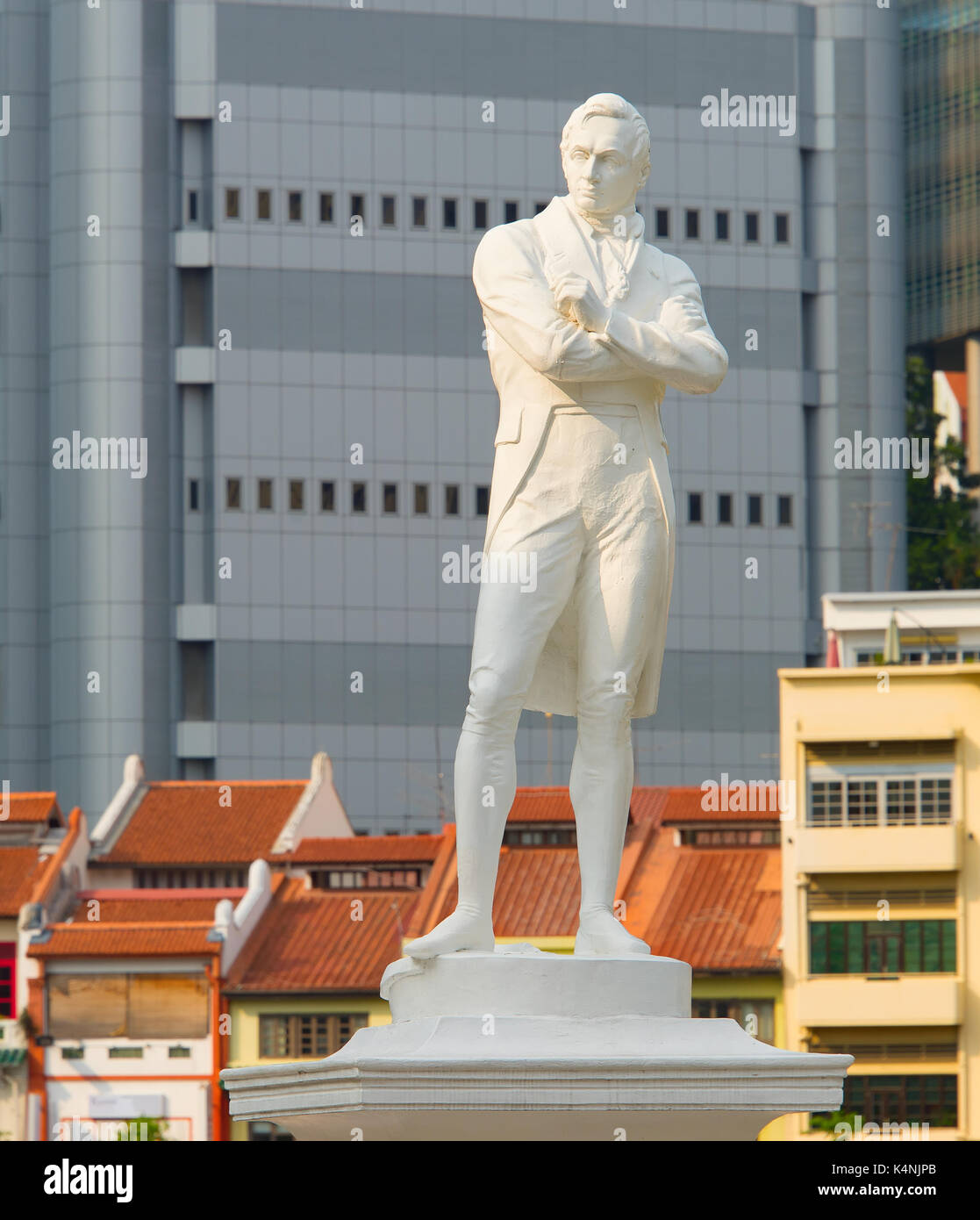 Raffles statue sir stamford raffles hi-res stock photography and images ...