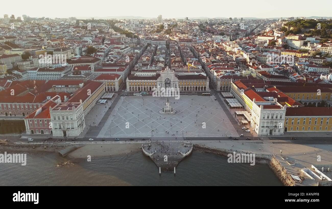 Lisbon 4k hi-res stock photography and images - Alamy