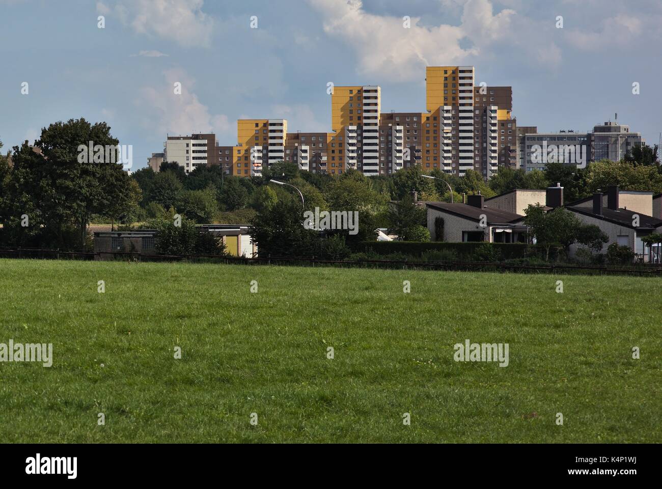 70s buildings hi-res stock photography and images - Alamy