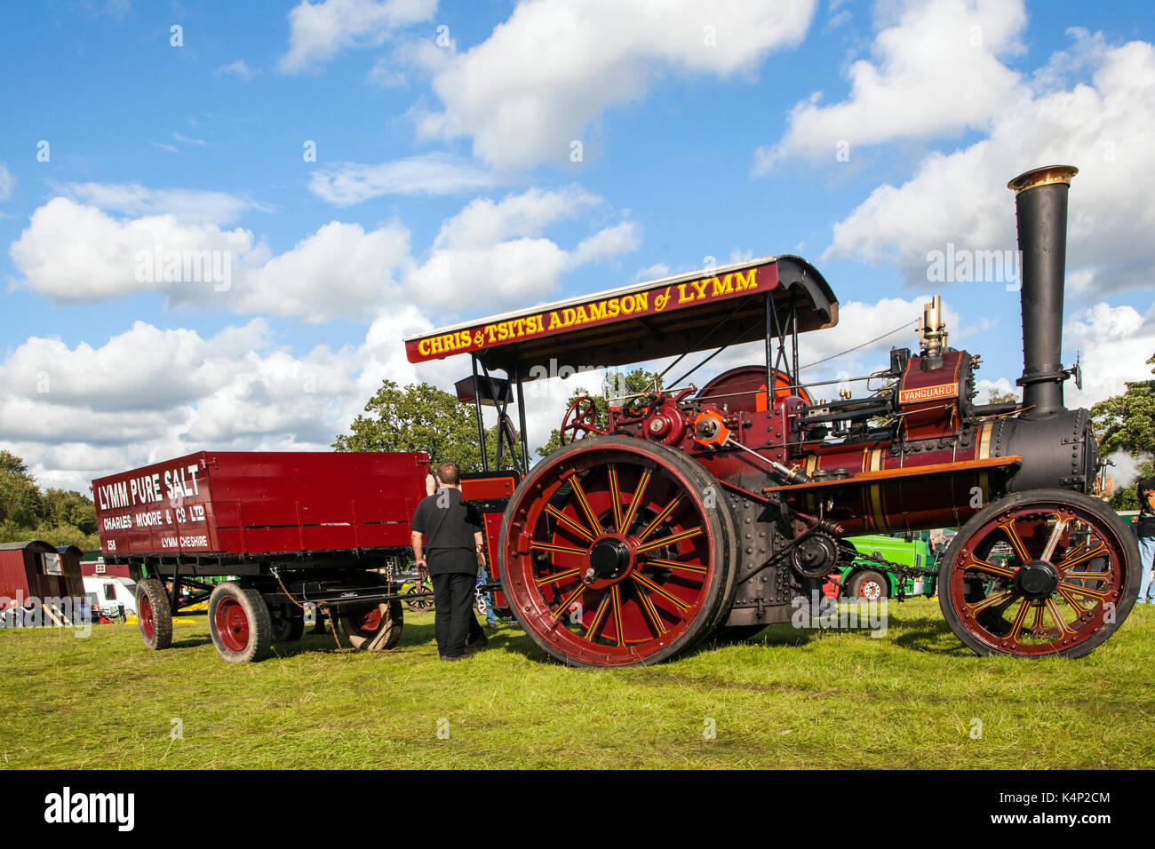 Vintage steam traction engine and steam roller rally at Astle park ...