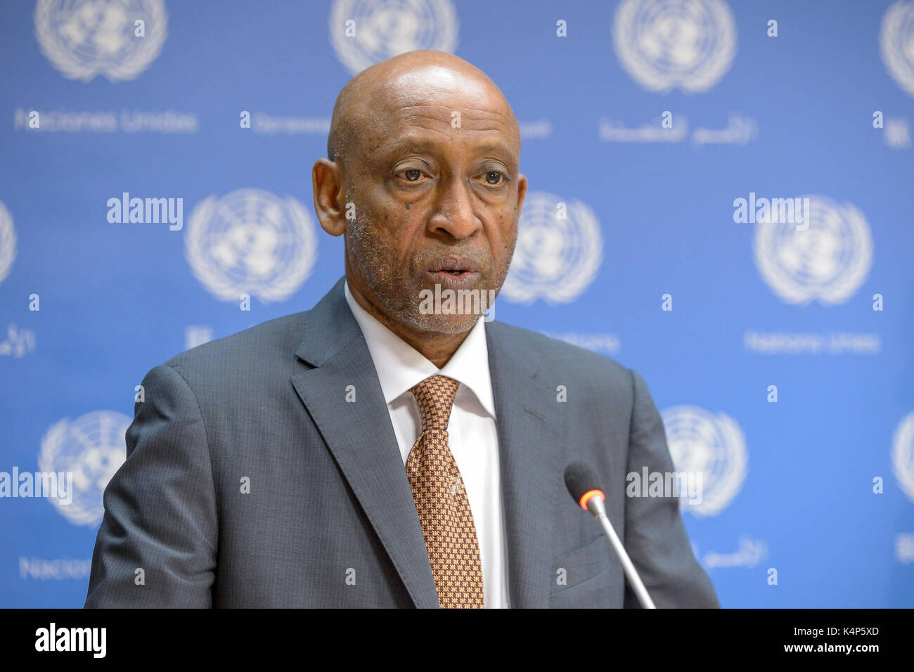 Regional humanitarian coordinator hi-res stock photography and images ...