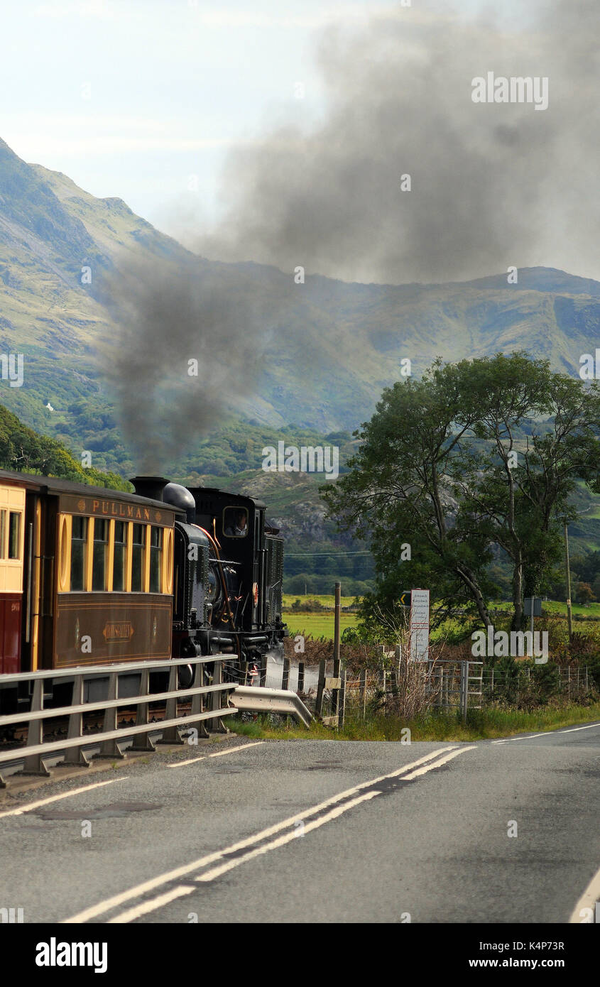 WHR "87" leaving Pont Croesor with a train for Caernarfon. Welsh ...