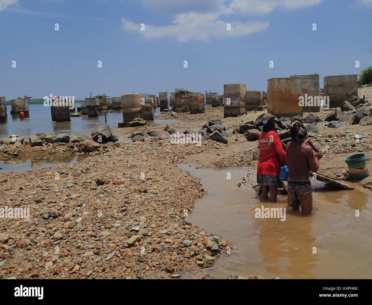 Philippines. 10th Aug, 2017. Hundreds of miners got trapped and killed ...