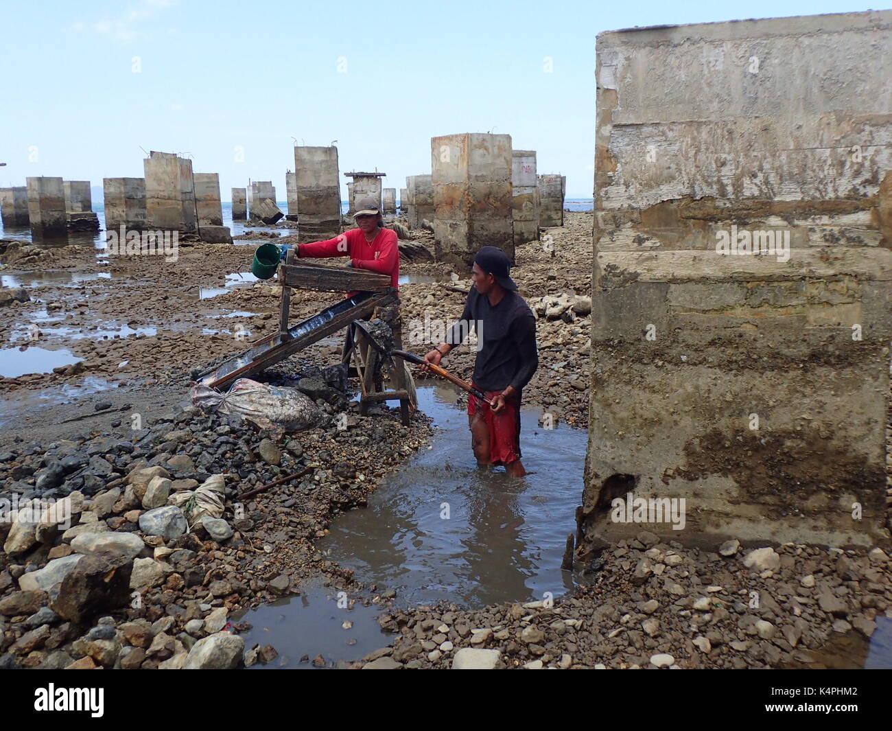 Philippines. 10th Aug, 2017. Hundreds of miners got trapped and killed ...
