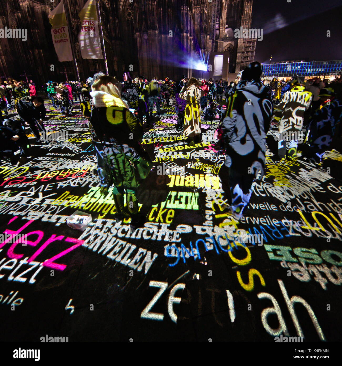 Light installation around the cologne cathedral, words and facades ...