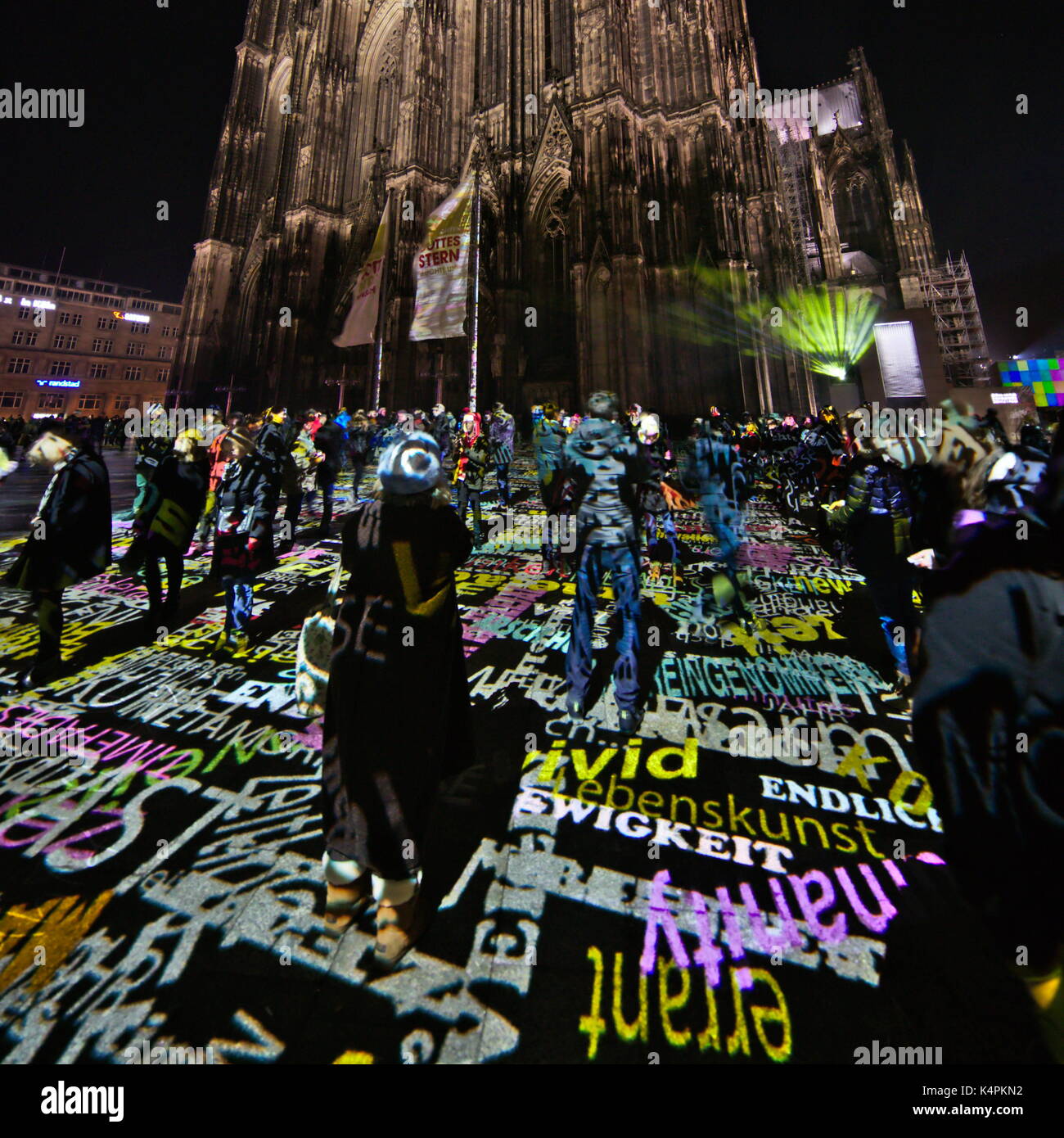 Light installation around the cologne cathedral, words and facades ...