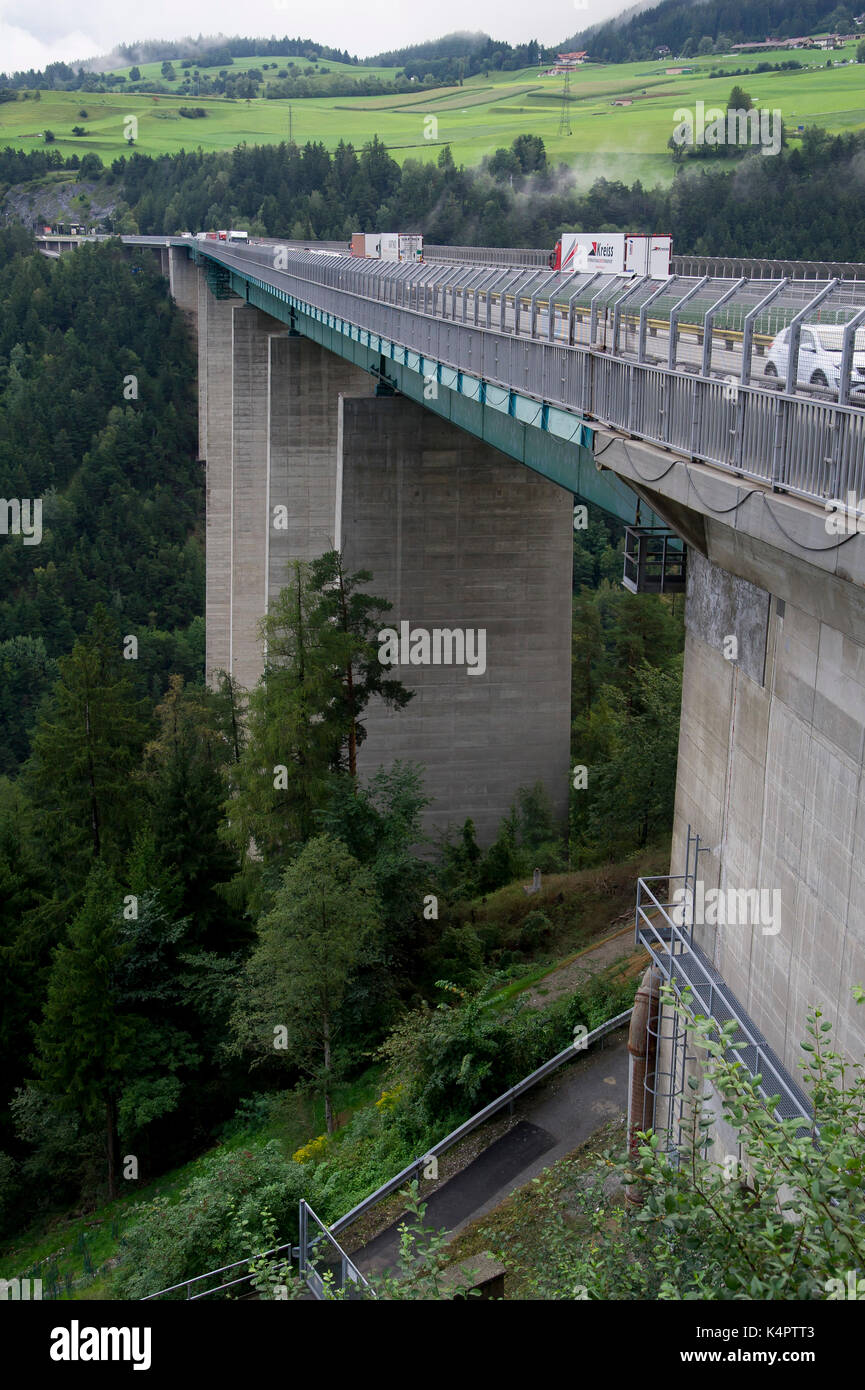Highest bridge in europe hi-res stock photography and images - Alamy
