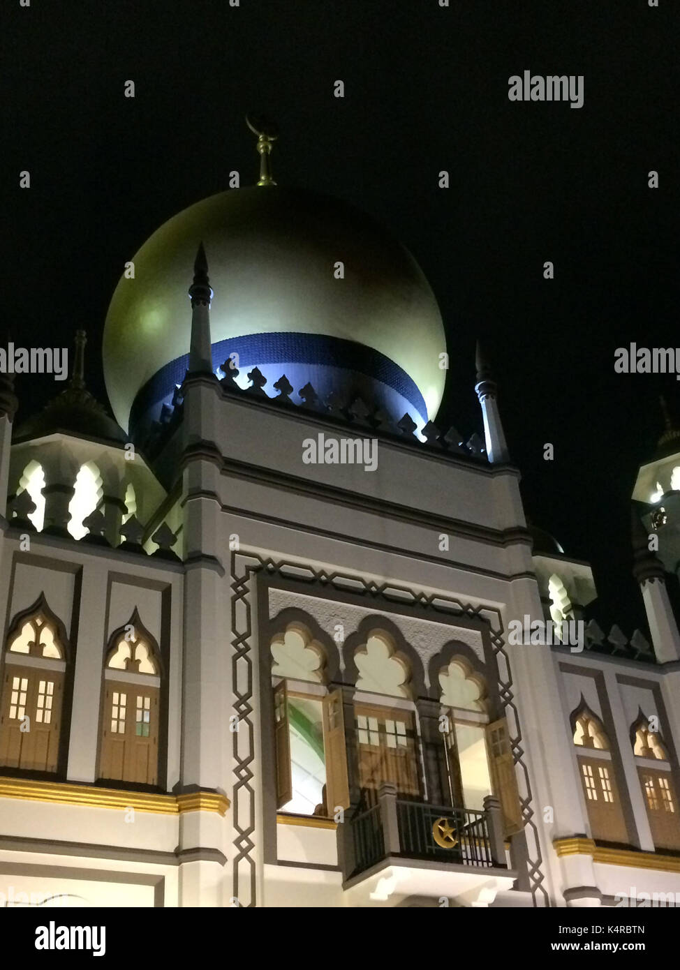 Mosque at Night Stock Photo - Alamy
