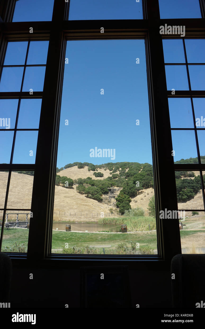 Usa window frame view hi-res stock photography and images - Alamy