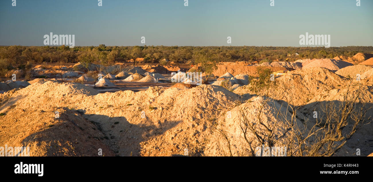 Mining equipment opal mine hi-res stock photography and images - Alamy