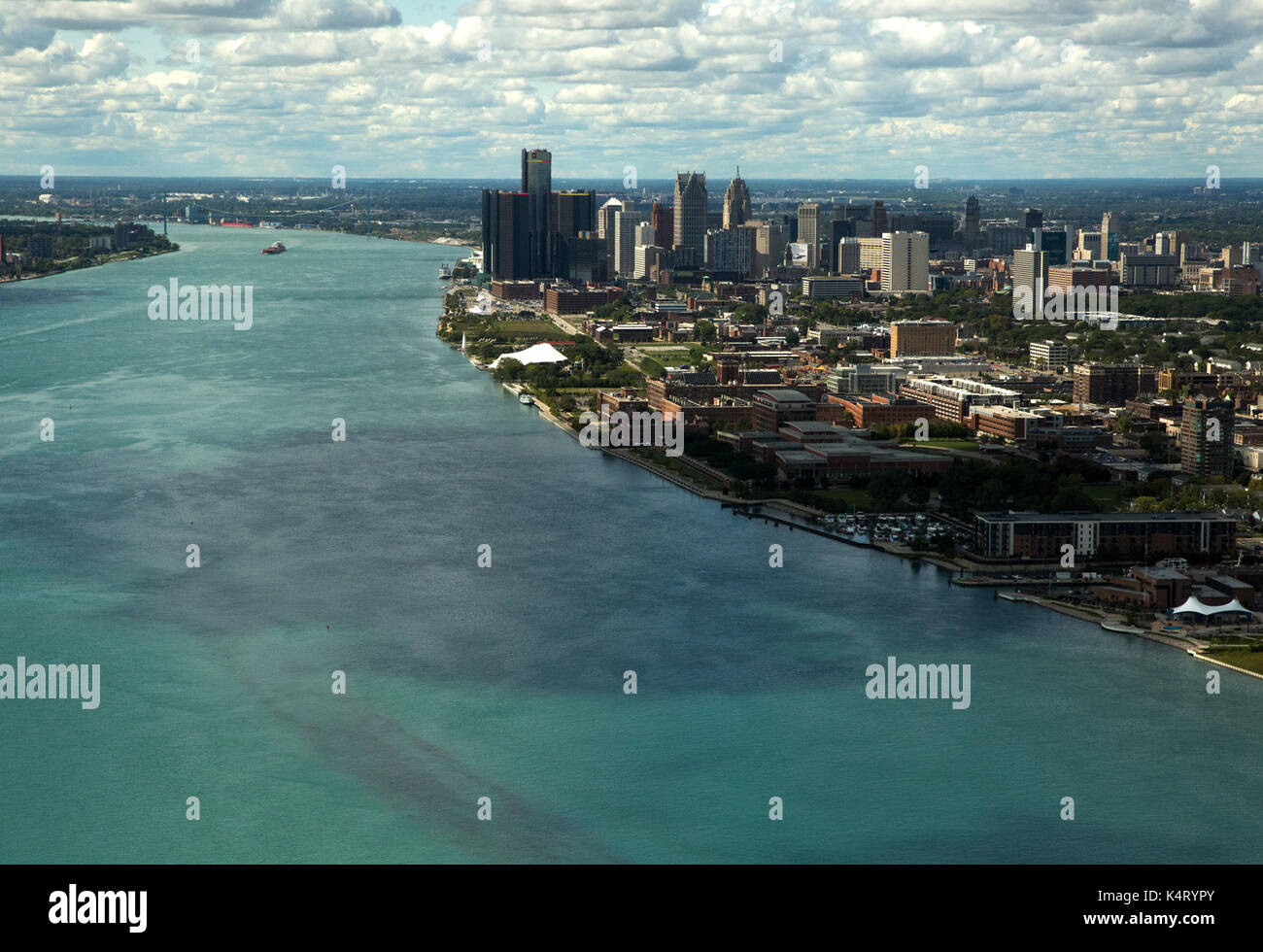 Downtown detroit aerial hi-res stock photography and images - Alamy