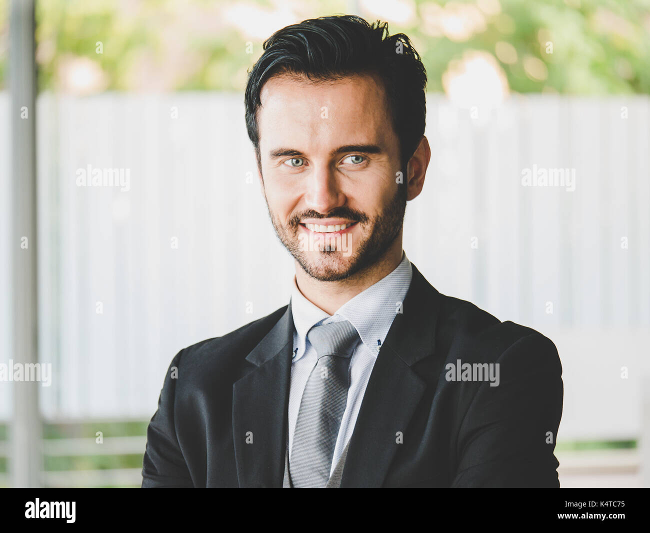 Business portrait background hi-res stock photography and images - Alamy