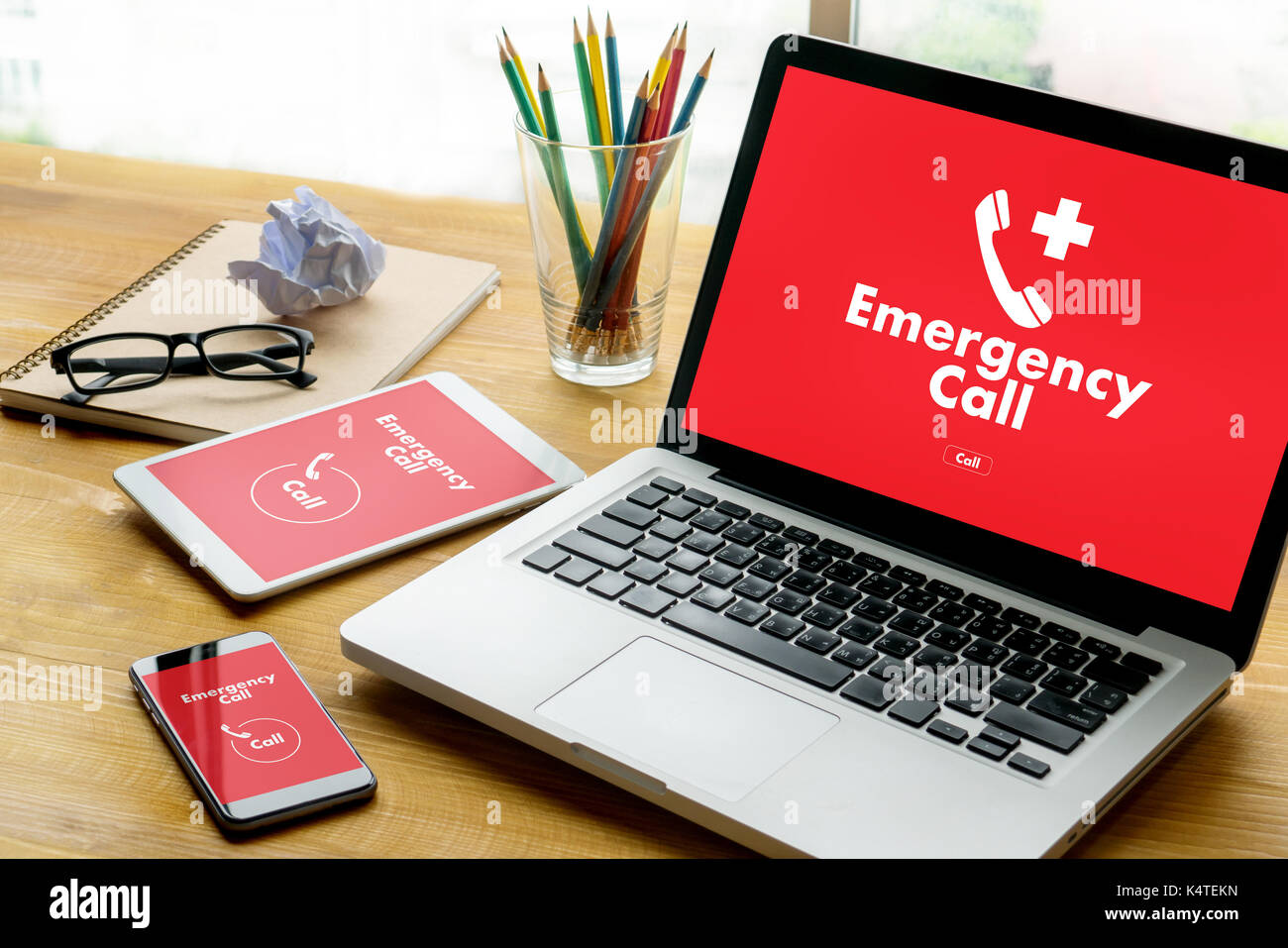 Emergency Call Center Service Urgent Accidental Hotline medical service ...