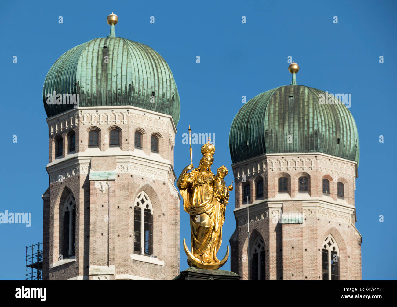 Unserer frau hi-res stock photography and images - Alamy