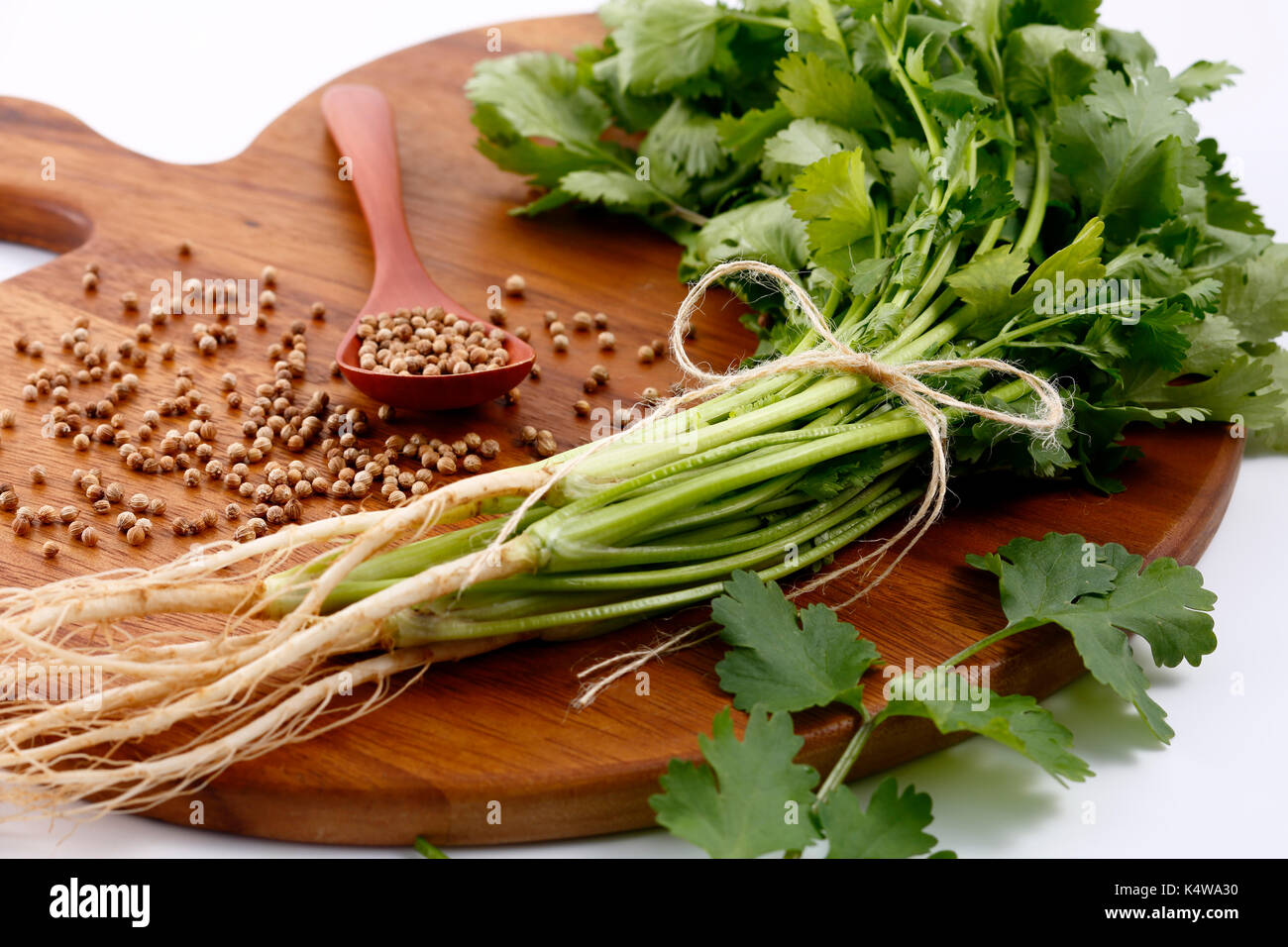 Close up of coriander seeds hi-res stock photography and images - Alamy